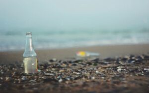 A Complete Guide to Sea Glass: Formation, Types, and Uses