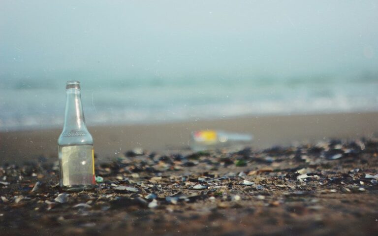 A Complete Guide to Sea Glass: Formation, Types, and Uses